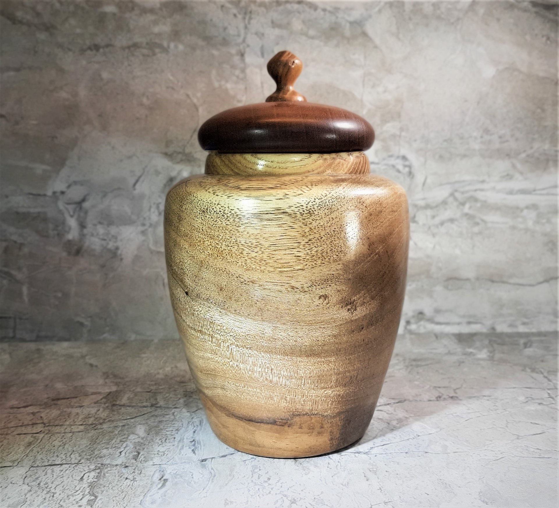 Sapele & Pecan Vessel | American Association of Woodturners